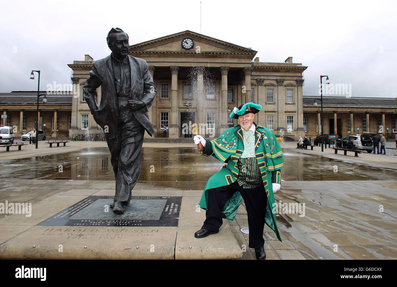 Preview for British Town Crier Championship Stock Photo - Alamy