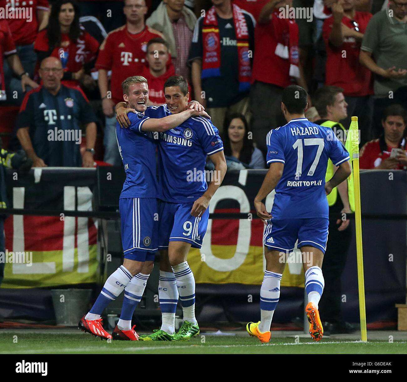 Andre Schurrle Chelsea Celebration