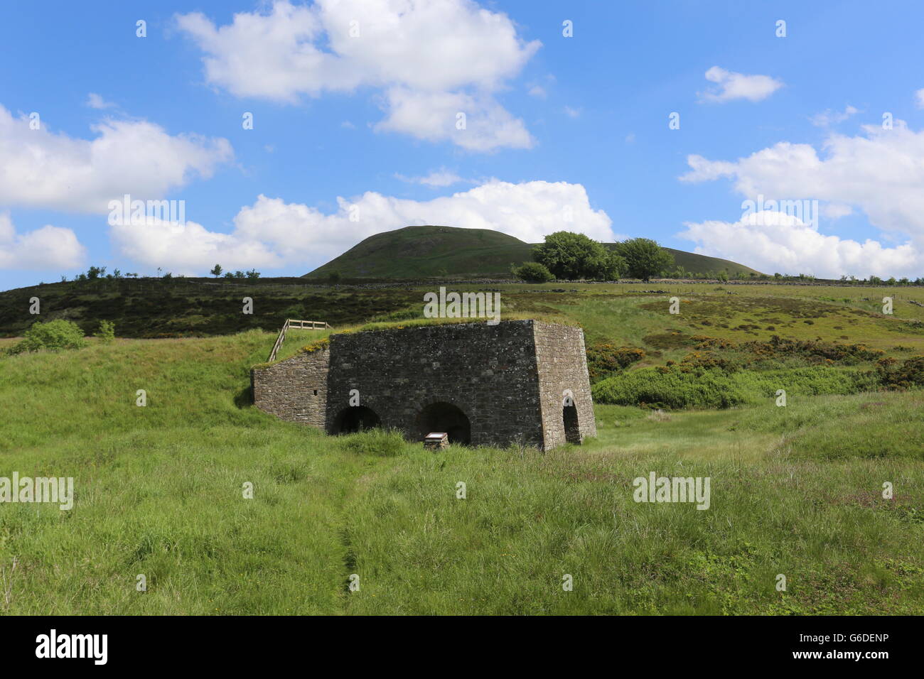Lime Kilns and East Lomond, Lomond Hills Regional Park Fife Scotland ...