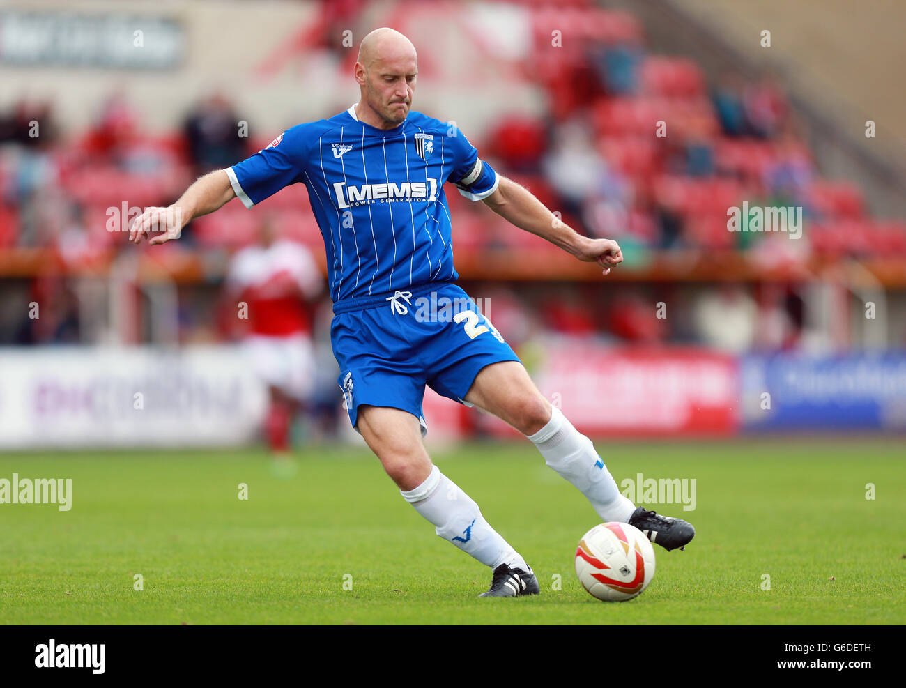 English league one football hi-res stock photography and images - Alamy