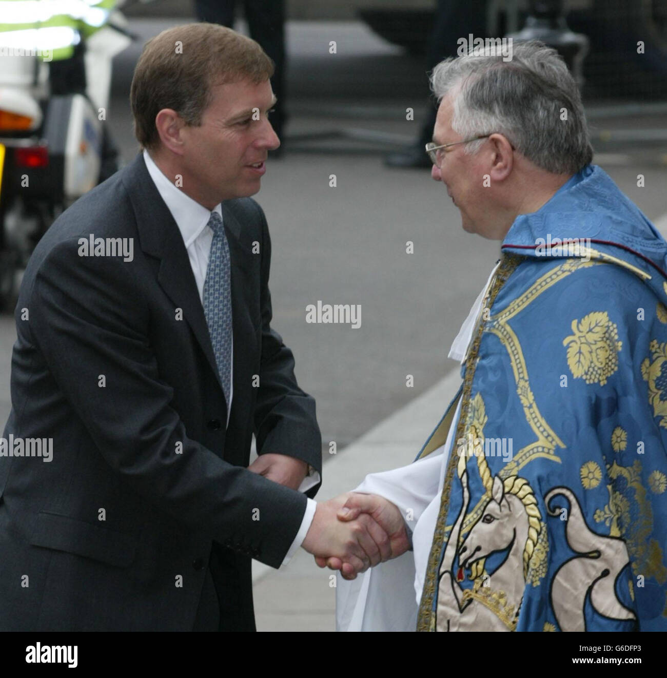 Queen elizabeth prince andrew born hi-res stock photography and images ...
