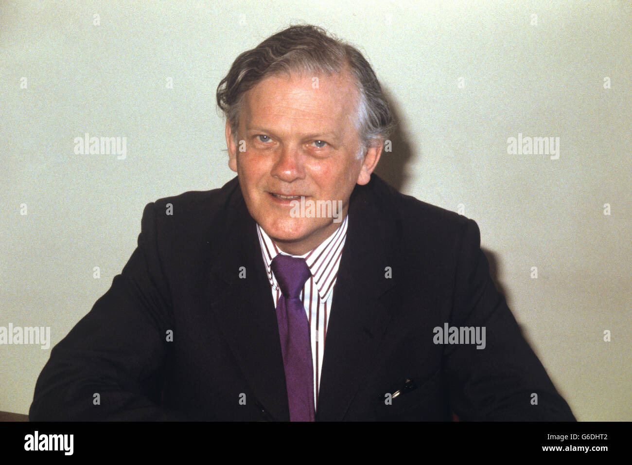 Conservative mp barney hayhoe hi-res stock photography and images - Alamy