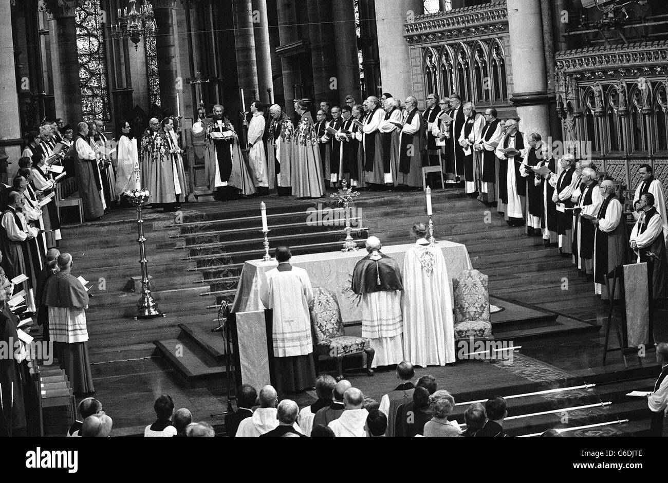 Pope John Paul II and the Archbishop of Canterbury, Dr Robert Runcie ...
