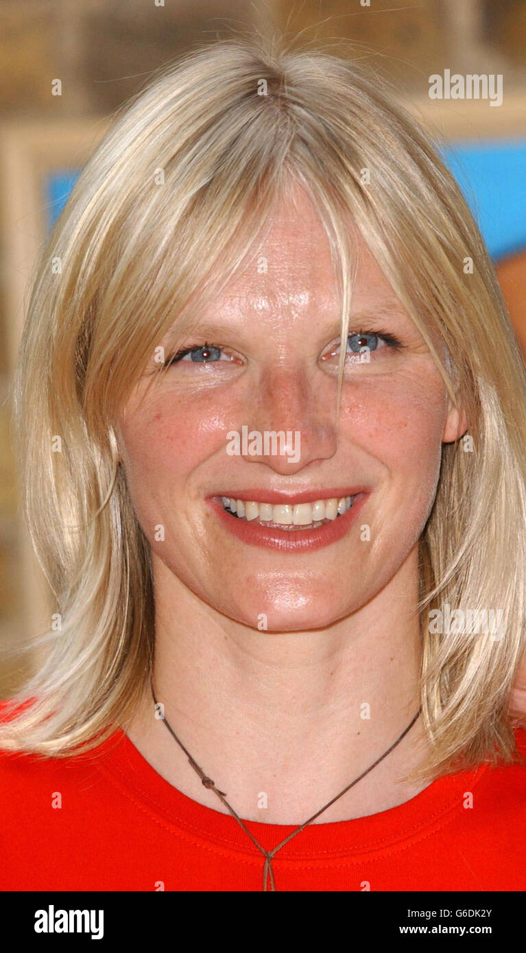 Disc jockey jo whiley hi-res stock photography and images - Alamy
