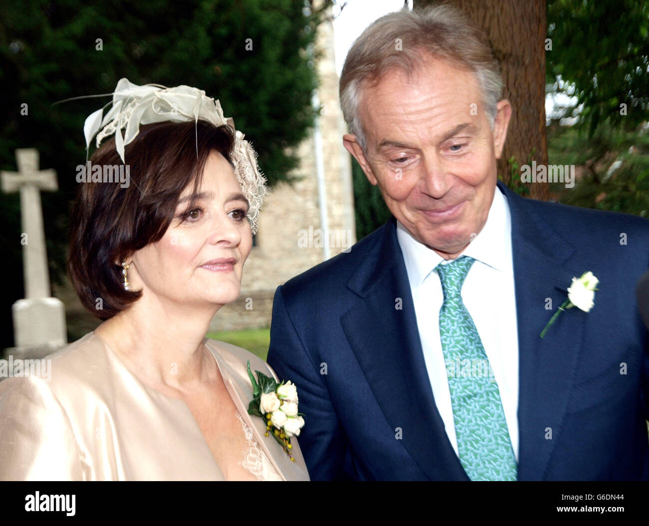 Euan blair and suzanne ashman hi-res stock photography and images - Alamy