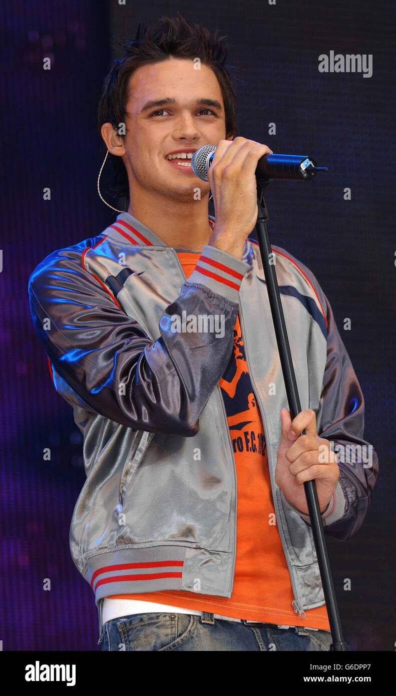 Gareth Gates performing on stage at the Capital Radio Party in the Park ...