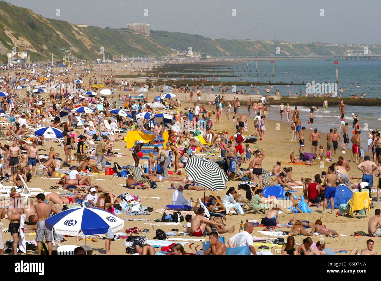 British Holidays - The Seaside - Bournemouth - 2003 Stock Photo - Alamy