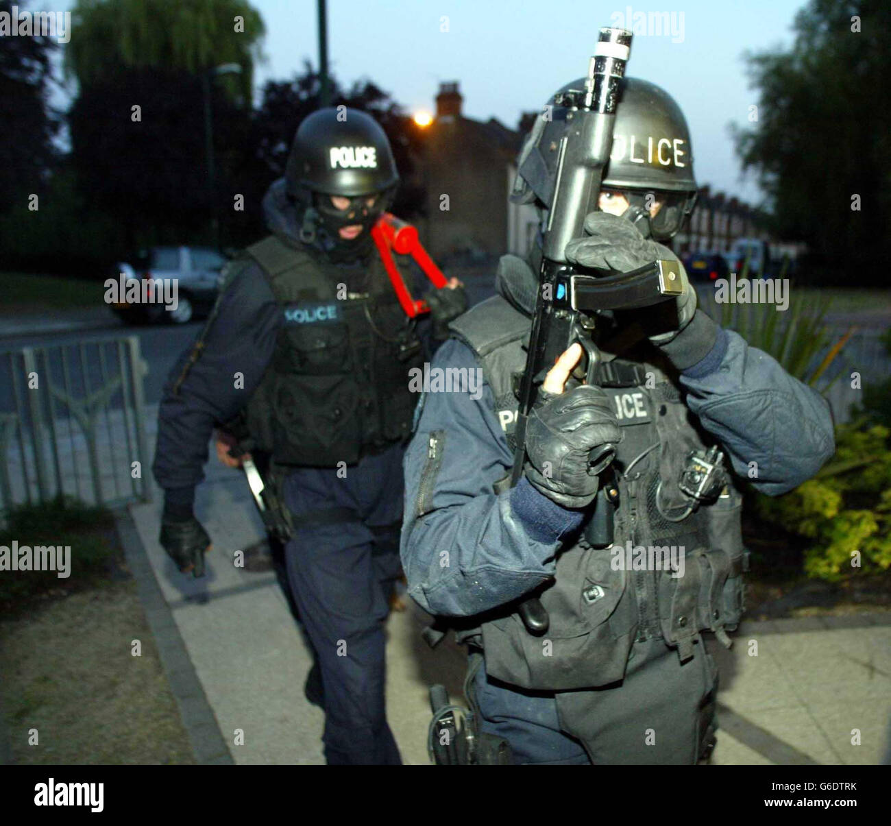 Armour making london hi-res stock photography and images - Alamy