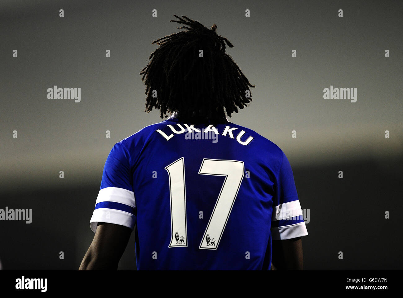 17 back behind hair name number seventeen hi-res stock photography and ...