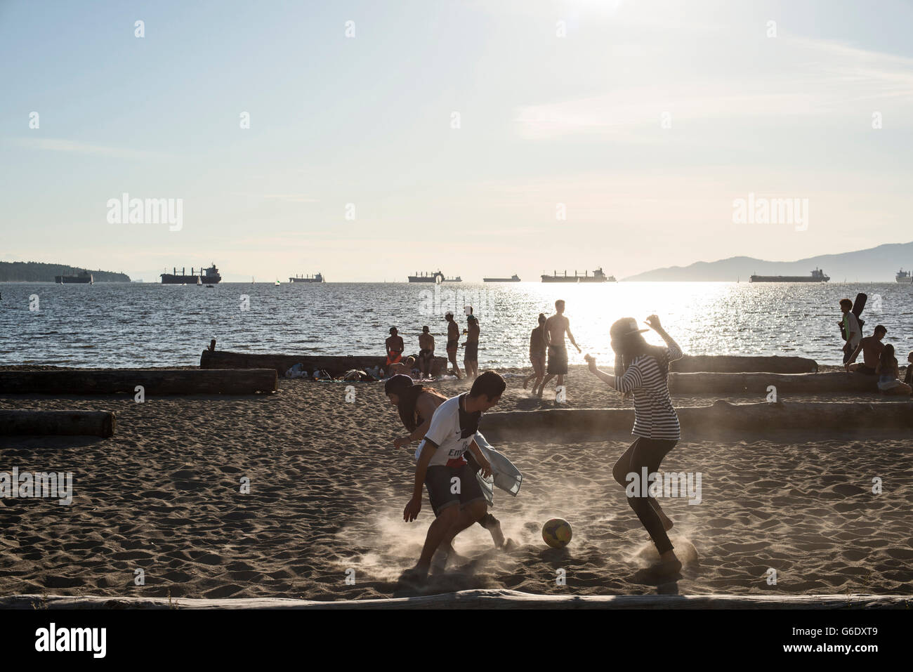 Play in sand hi-res stock photography and images - Alamy