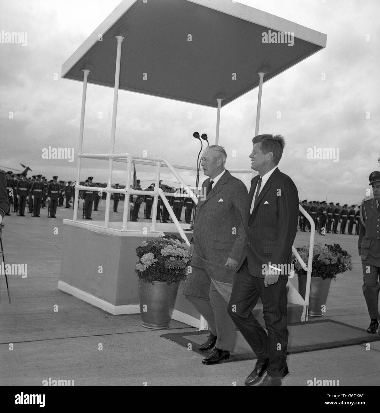 Politics - President Kennedy Visit - Gatwick Airport, London Stock ...