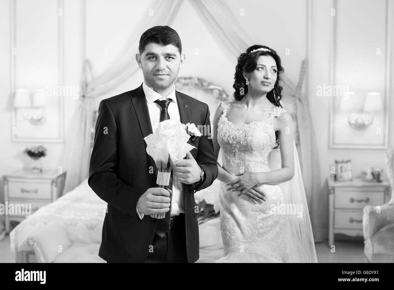 Italian wedding couple Stock Photo - Alamy