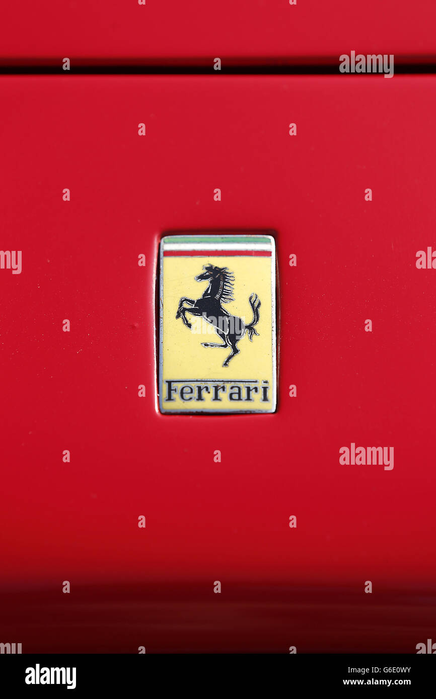 Ferrari insignia hi-res stock photography and images - Alamy