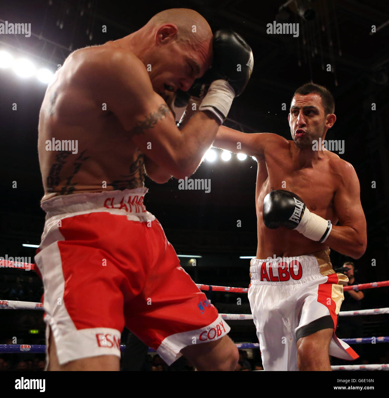 Boxing liverpool olympia hi-res stock photography and images - Alamy