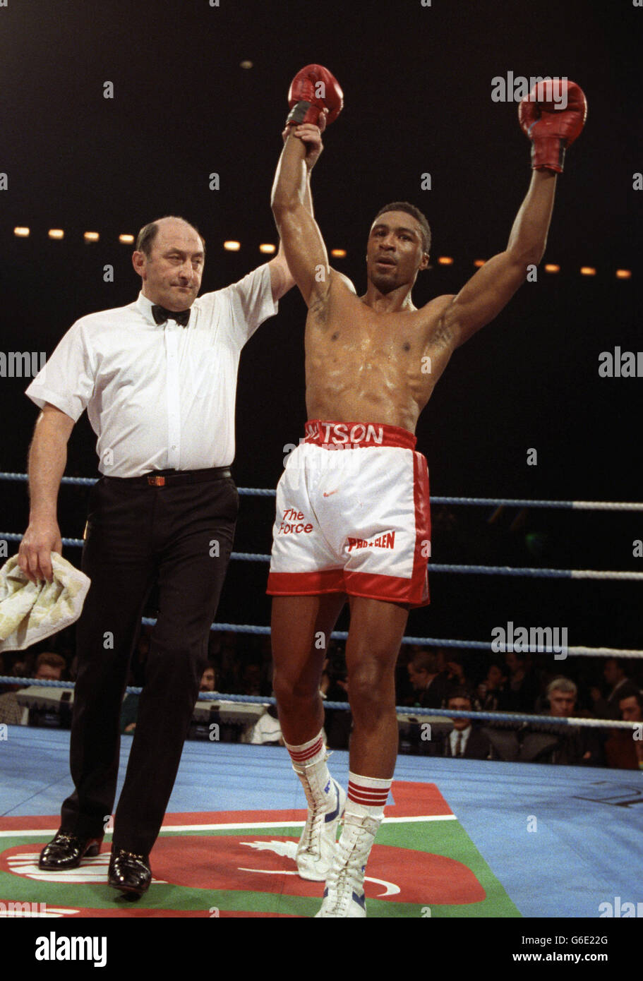 Boxing middleweight errol christie v michael watson national exhibition ...