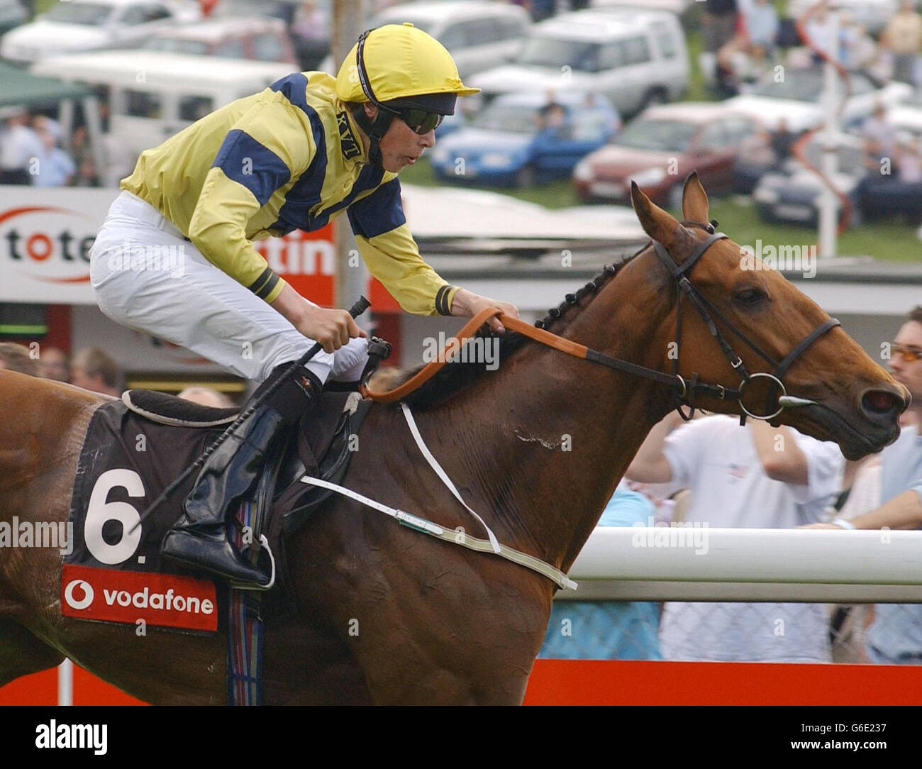 Jockey keith dalgleish hi-res stock photography and images - Alamy