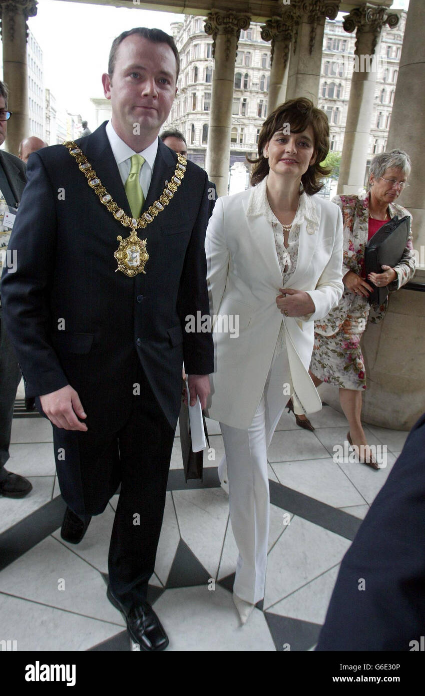 John morgan belfast hi-res stock photography and images - Alamy