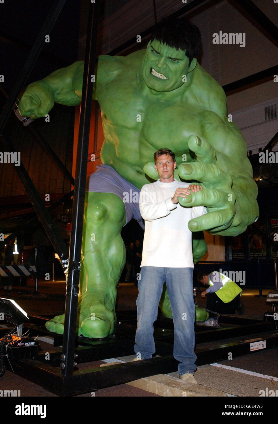 Incredible hulk madame tussauds london hi-res stock photography and ...