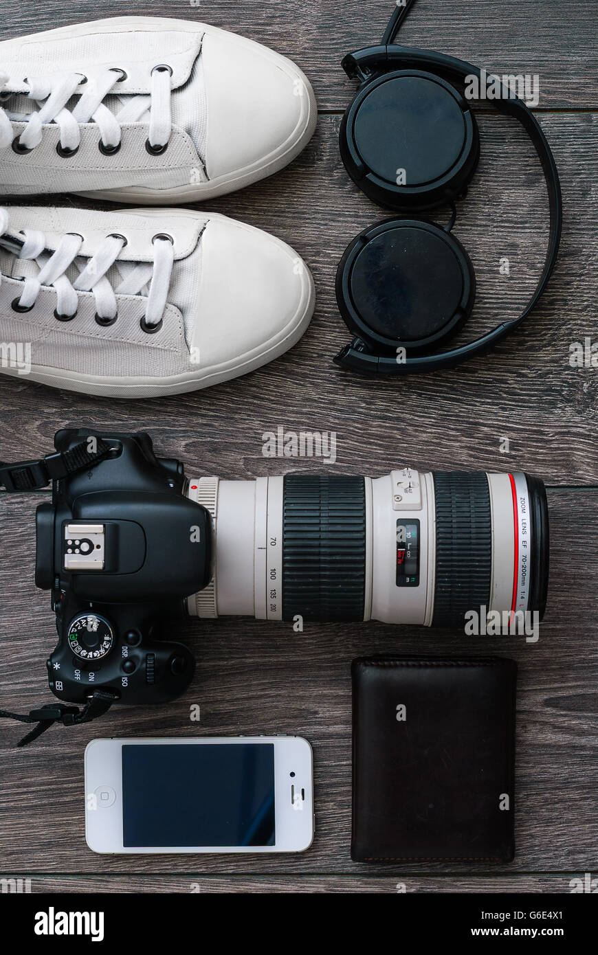 Outfit of traveler Stock Photo - Alamy