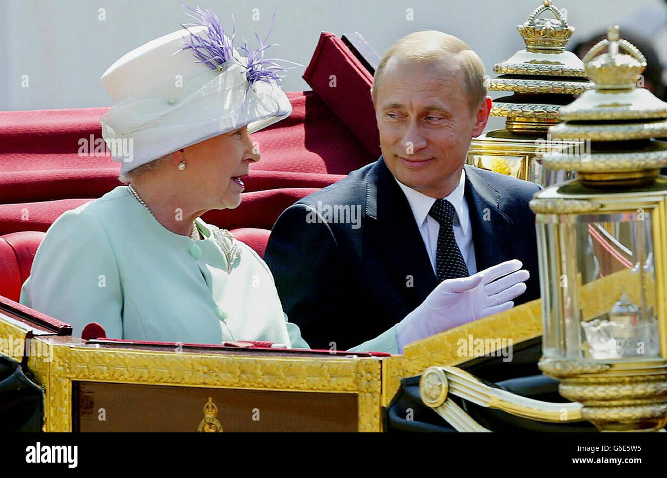 Britains Queen Elizabeth Ii And Russian President Vladimir Putin
