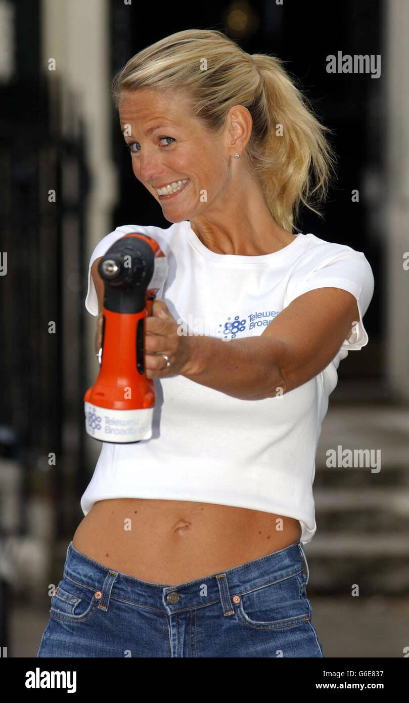 Celebrity presenter smiling ulrika jonsson hi-res stock photography and ...