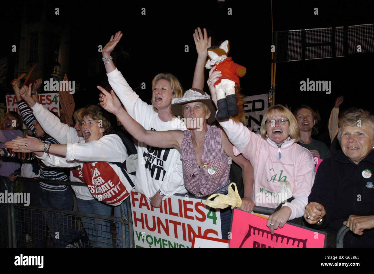 Edmond terakopian protesting demonstrating blood sport hi-res stock ...