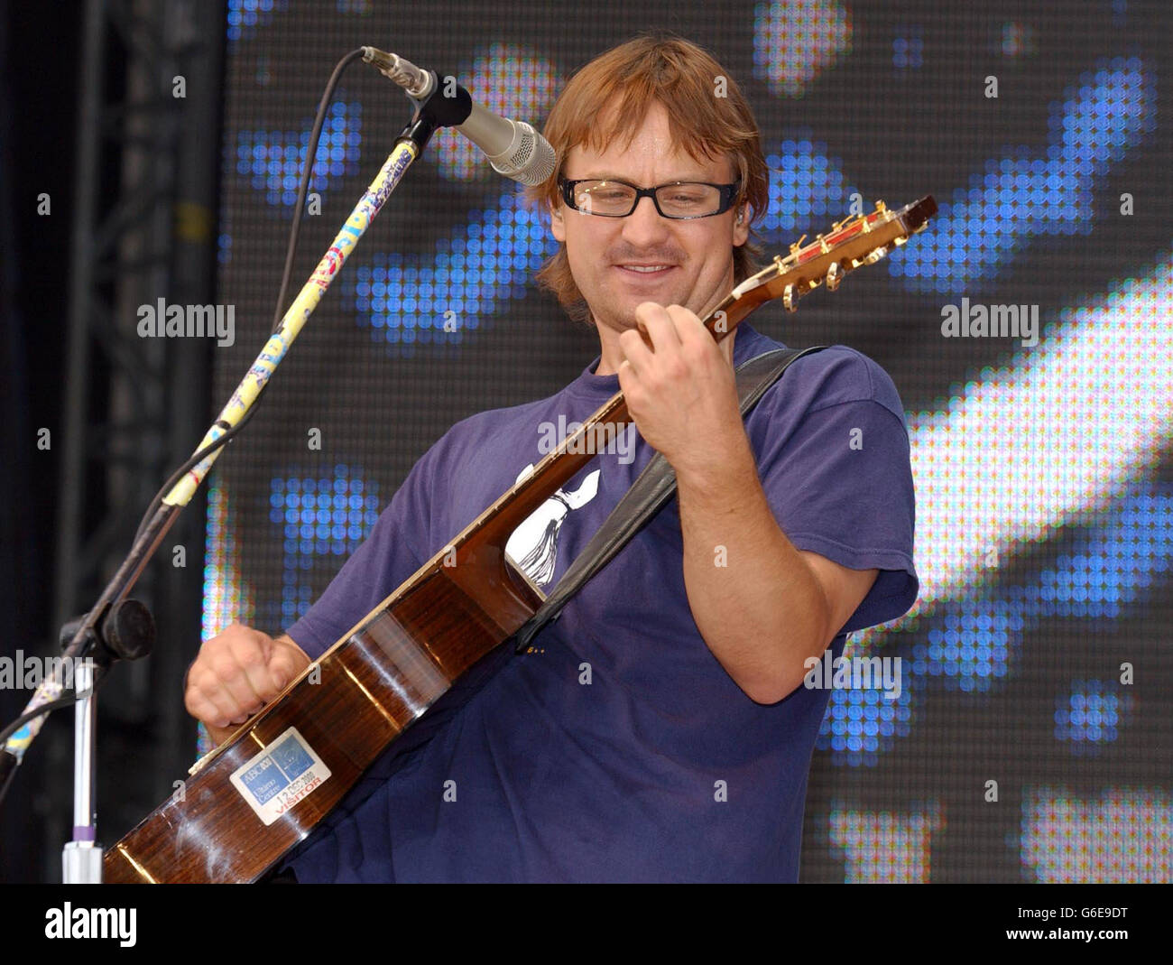 Wheatus party in park hi-res stock photography and images - Alamy
