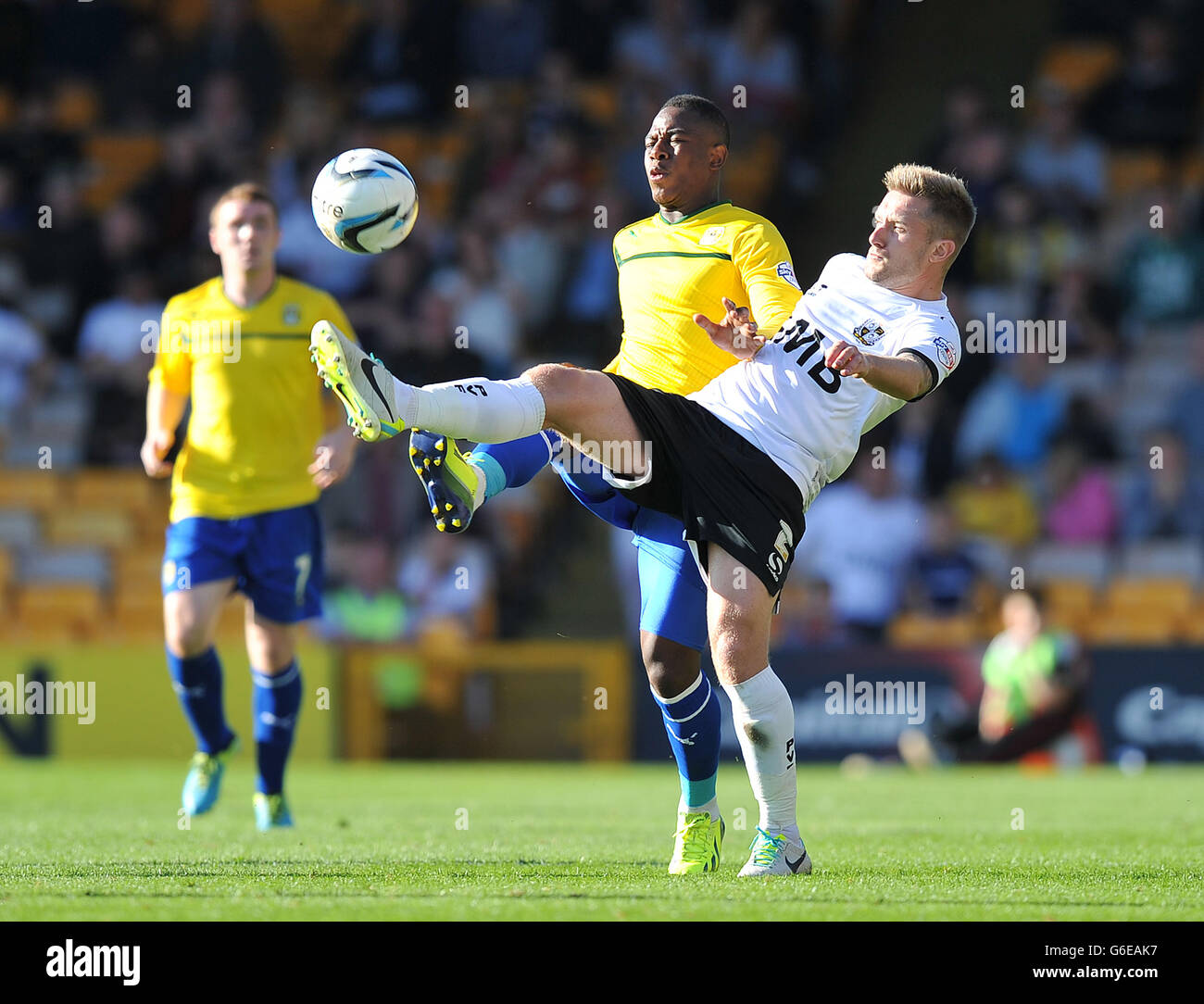 Coventry City's Franck Moussa (left) and Port Vale's Adam Yates (right ...