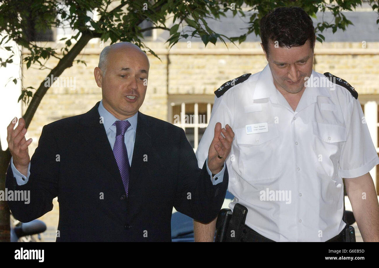 Conservative leader Iain Duncan Smith Stock Photo - Alamy