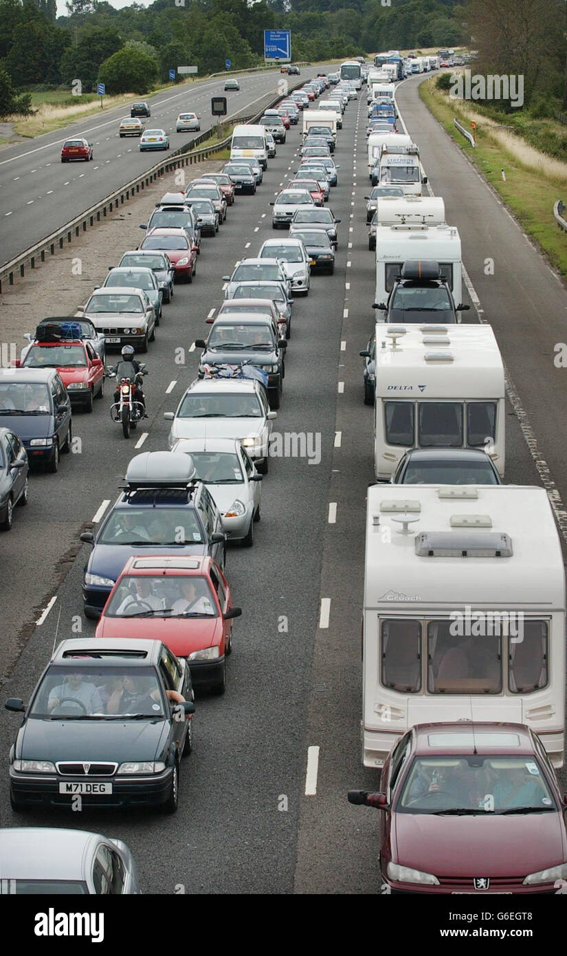 Slow moving holiday traffic southbound on the M5 motorway between ...