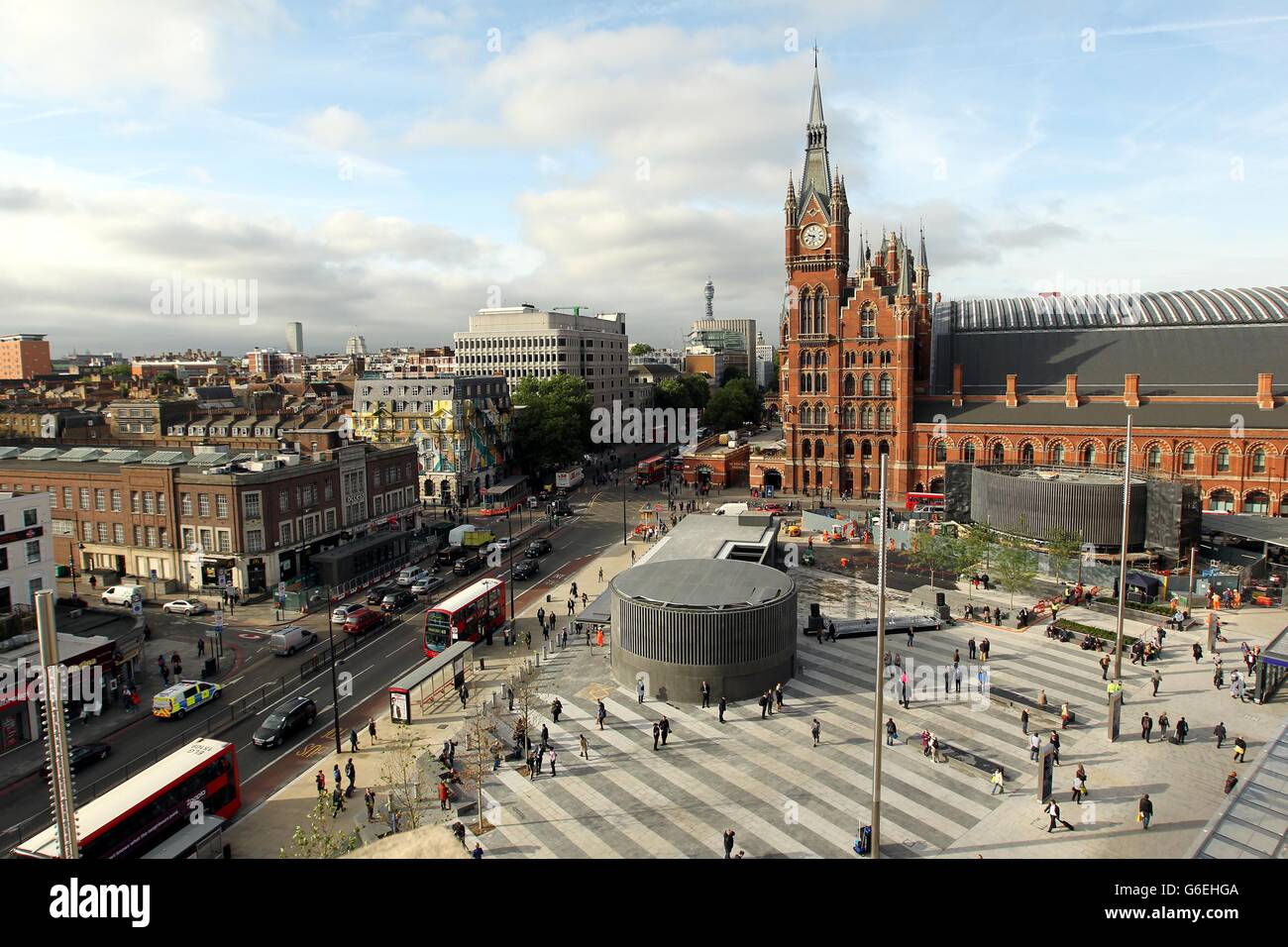 Transport kingscross hi-res stock photography and images - Alamy