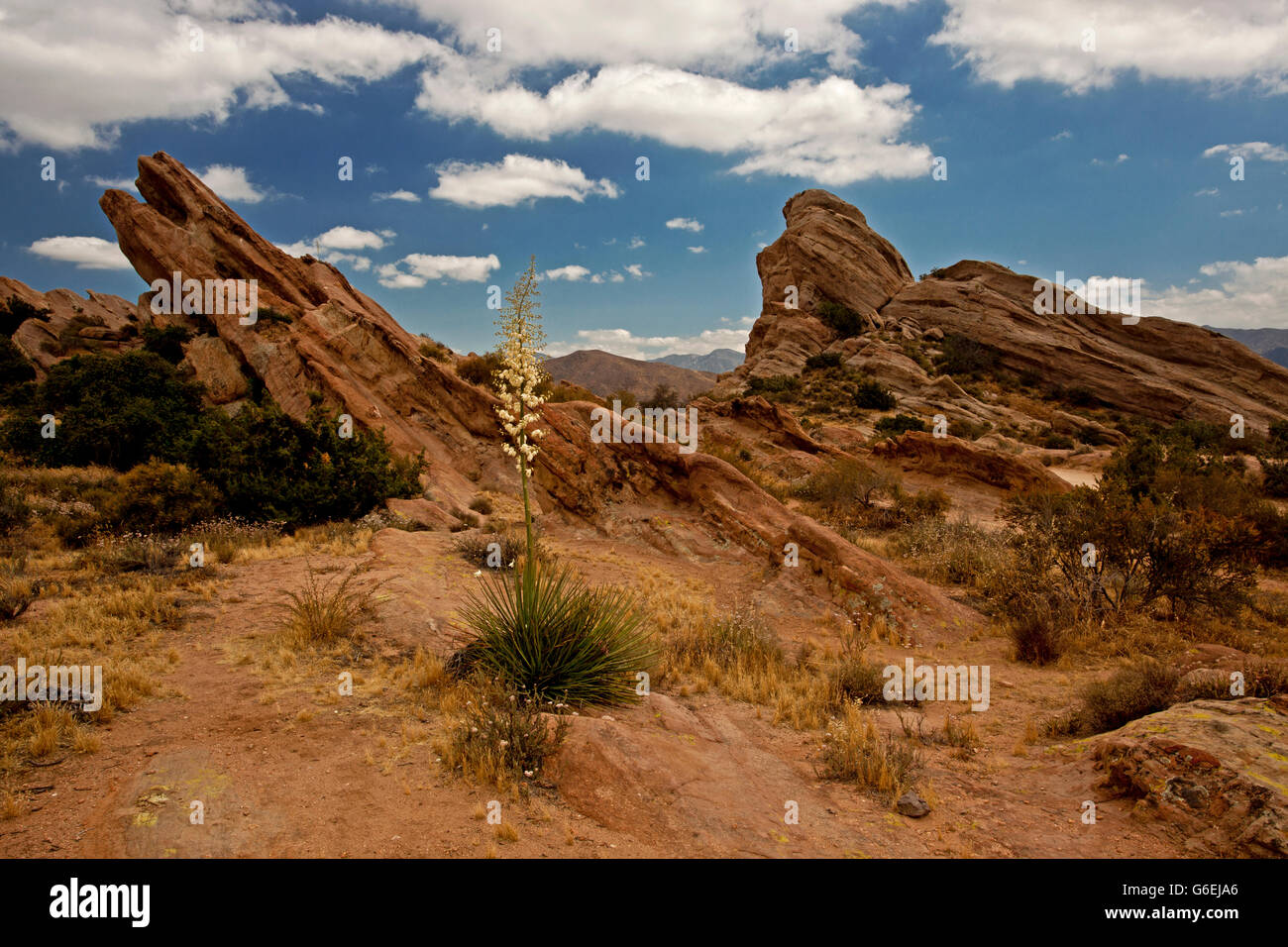 Vasquez rocks hi-res stock photography and images - Alamy