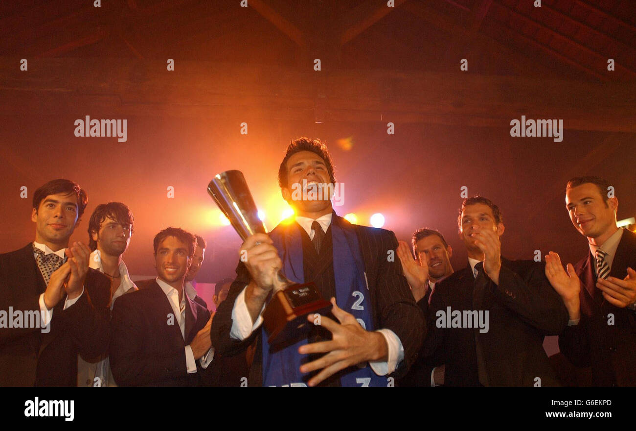 Mr World 2003 Winner Stock Photo - Alamy