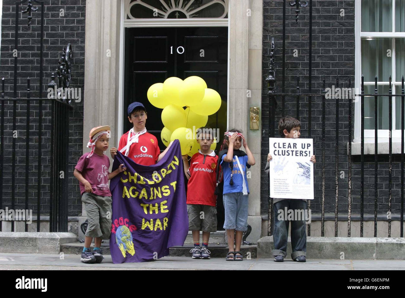 Children Against the War protest Stock Photo - Alamy