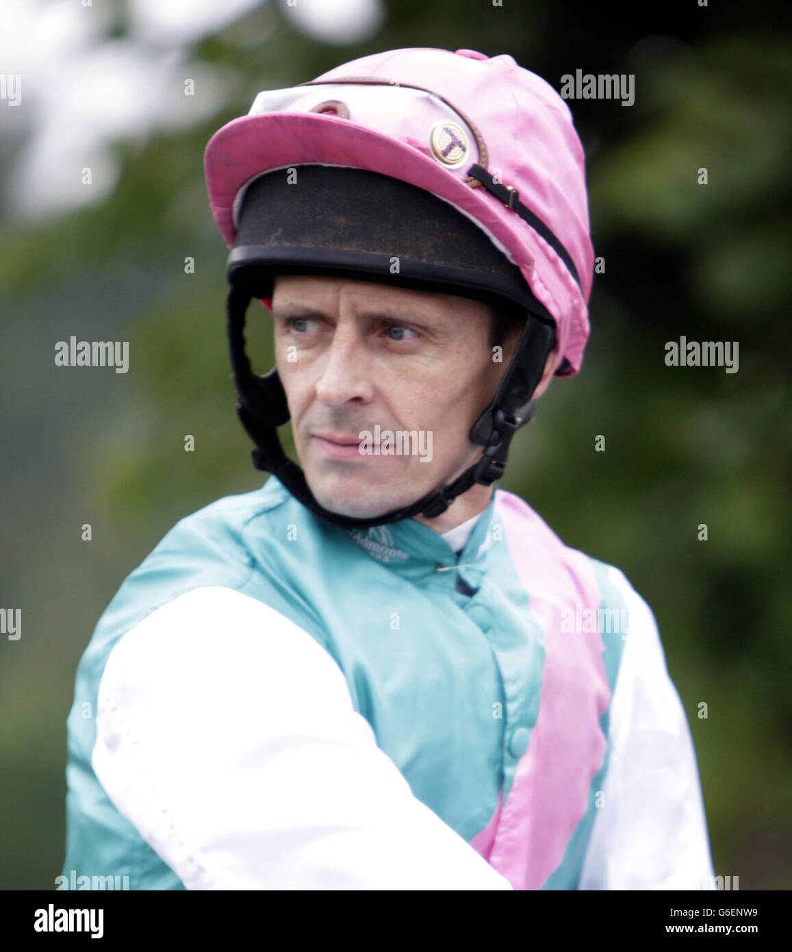 Jockey ted durcan at nottingham racecourse hi-res stock photography and ...