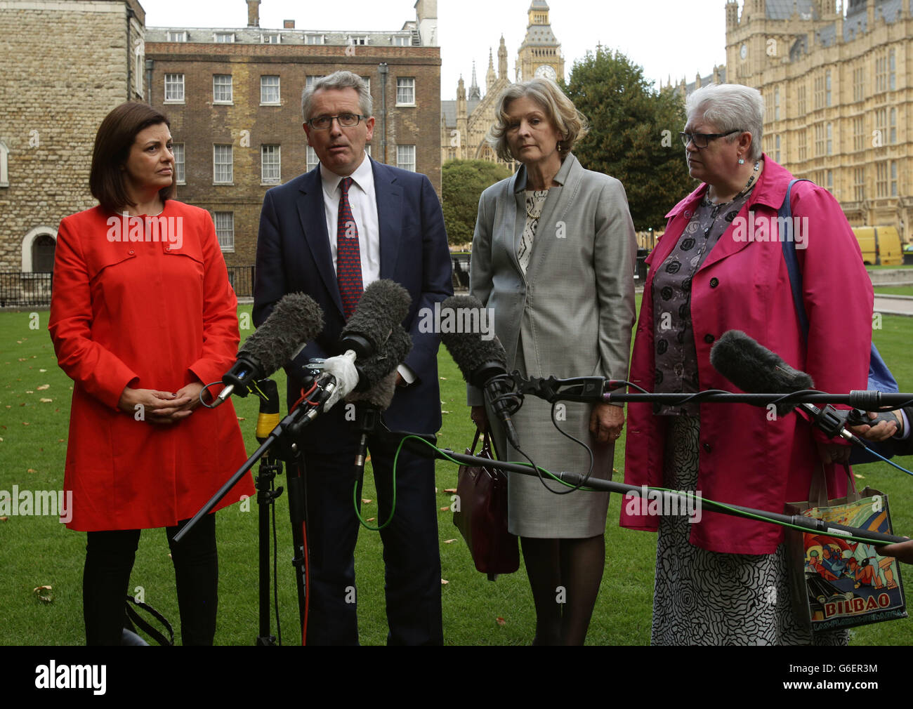 Jacqui Hames High Resolution Stock Photography and Images - Alamy