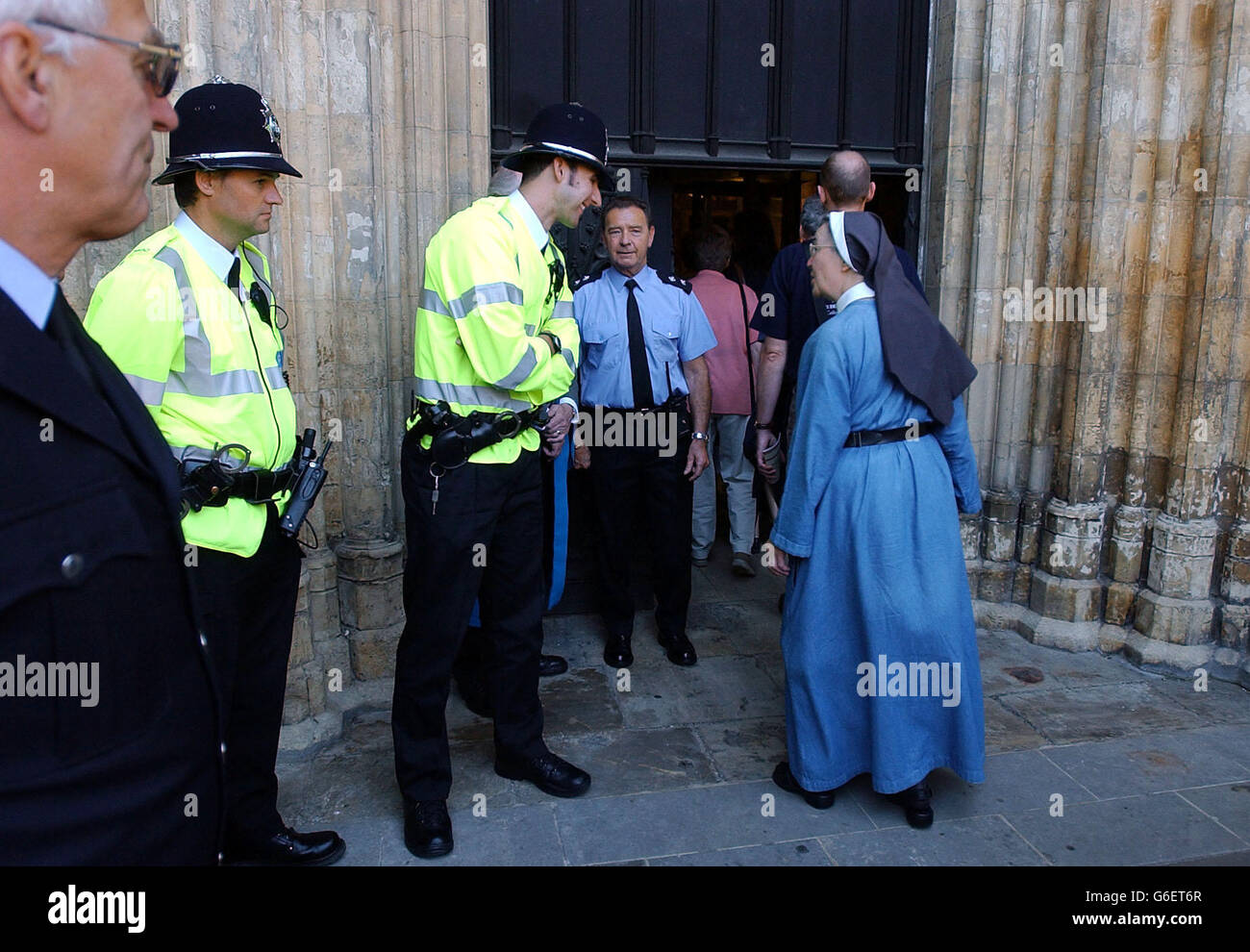 Religion police officers nun policeman hi-res stock photography and ...