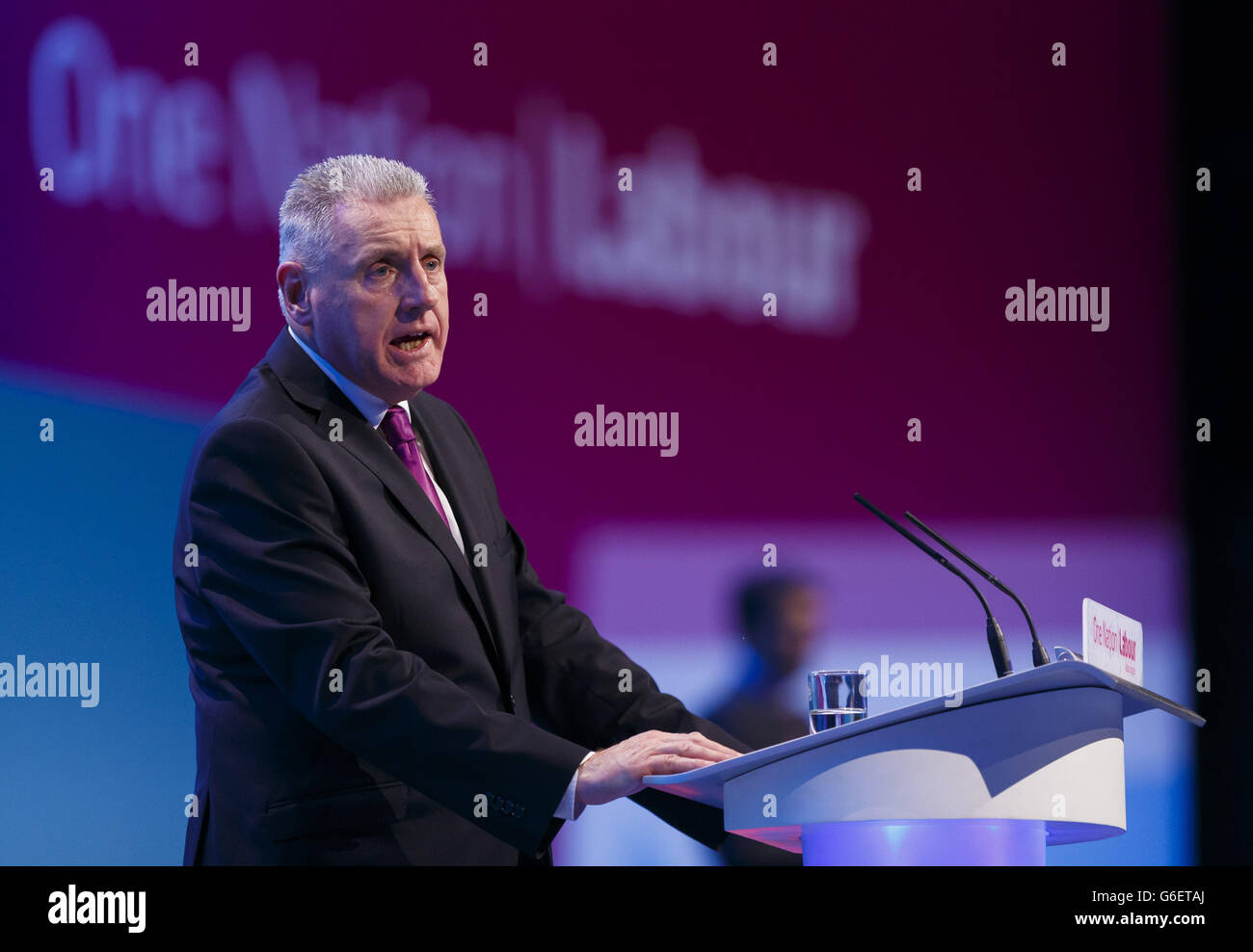 Vernon coaker speaking hi-res stock photography and images - Alamy