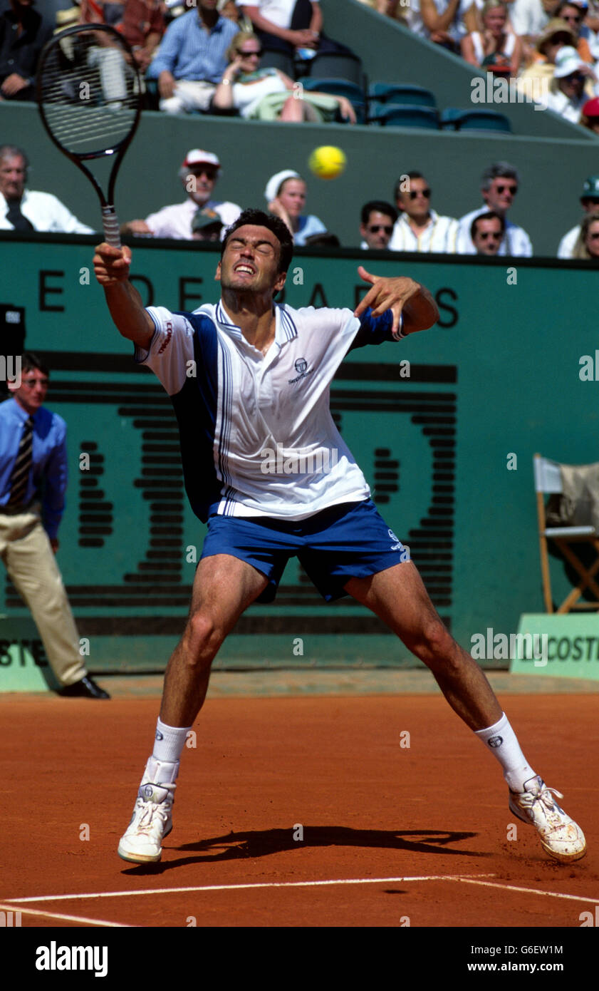 Sergi bruguera roland garros hi-res stock photography and images - Alamy
