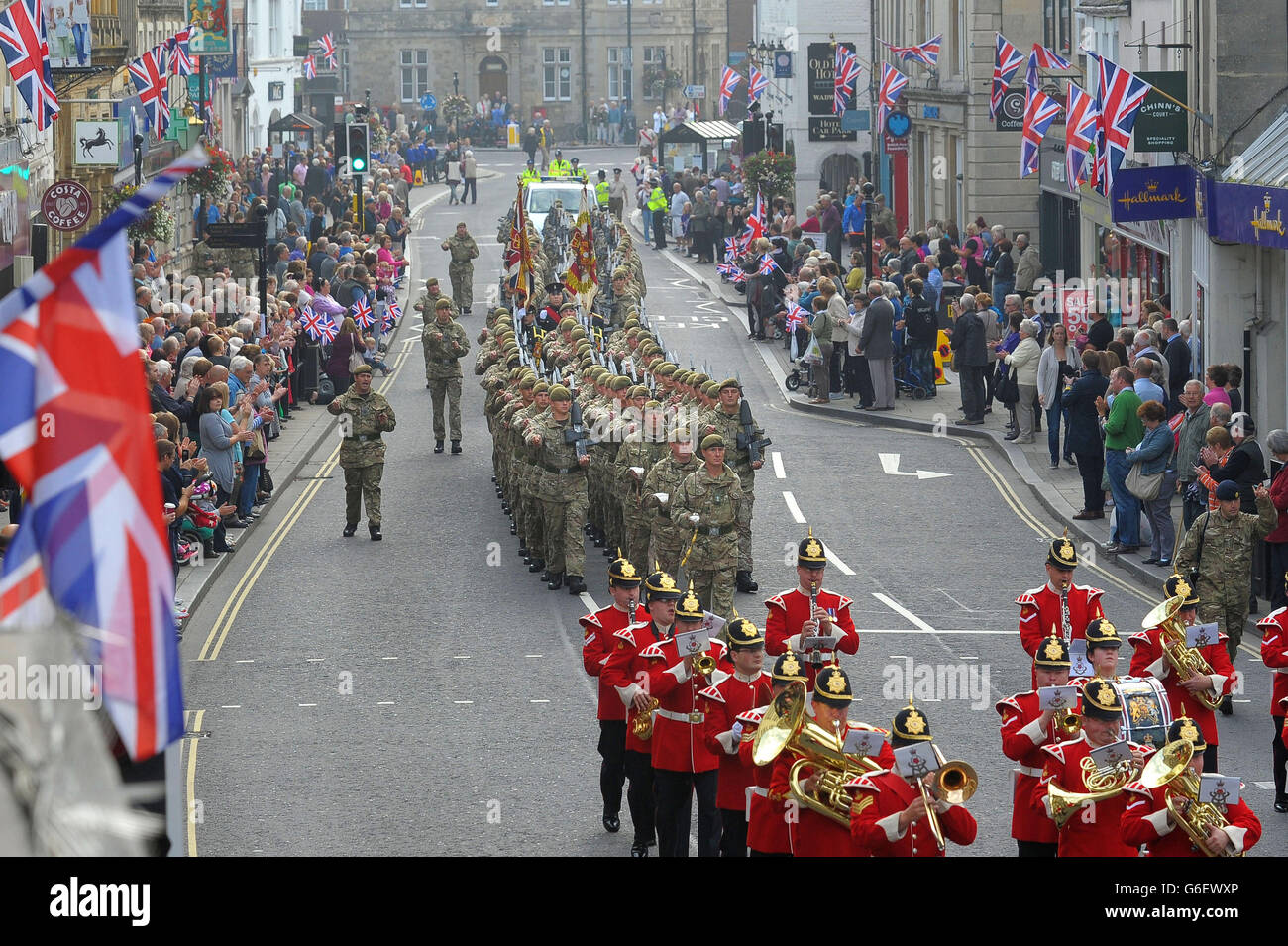 Soldiers from 1 Yorks, The Yorkshire Regiment, during a Freedom Parade ...