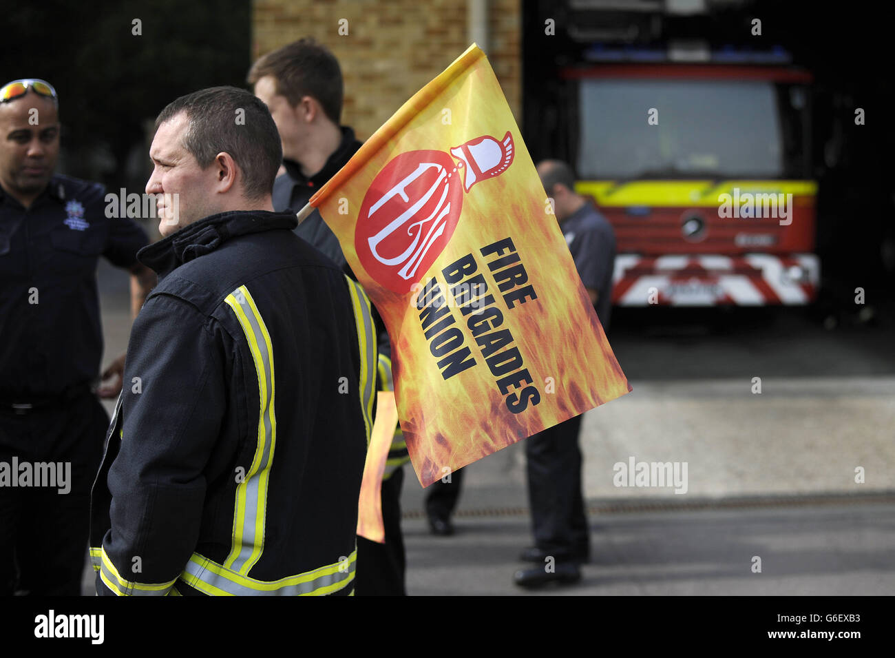 Swindon fire station hi-res stock photography and images - Alamy