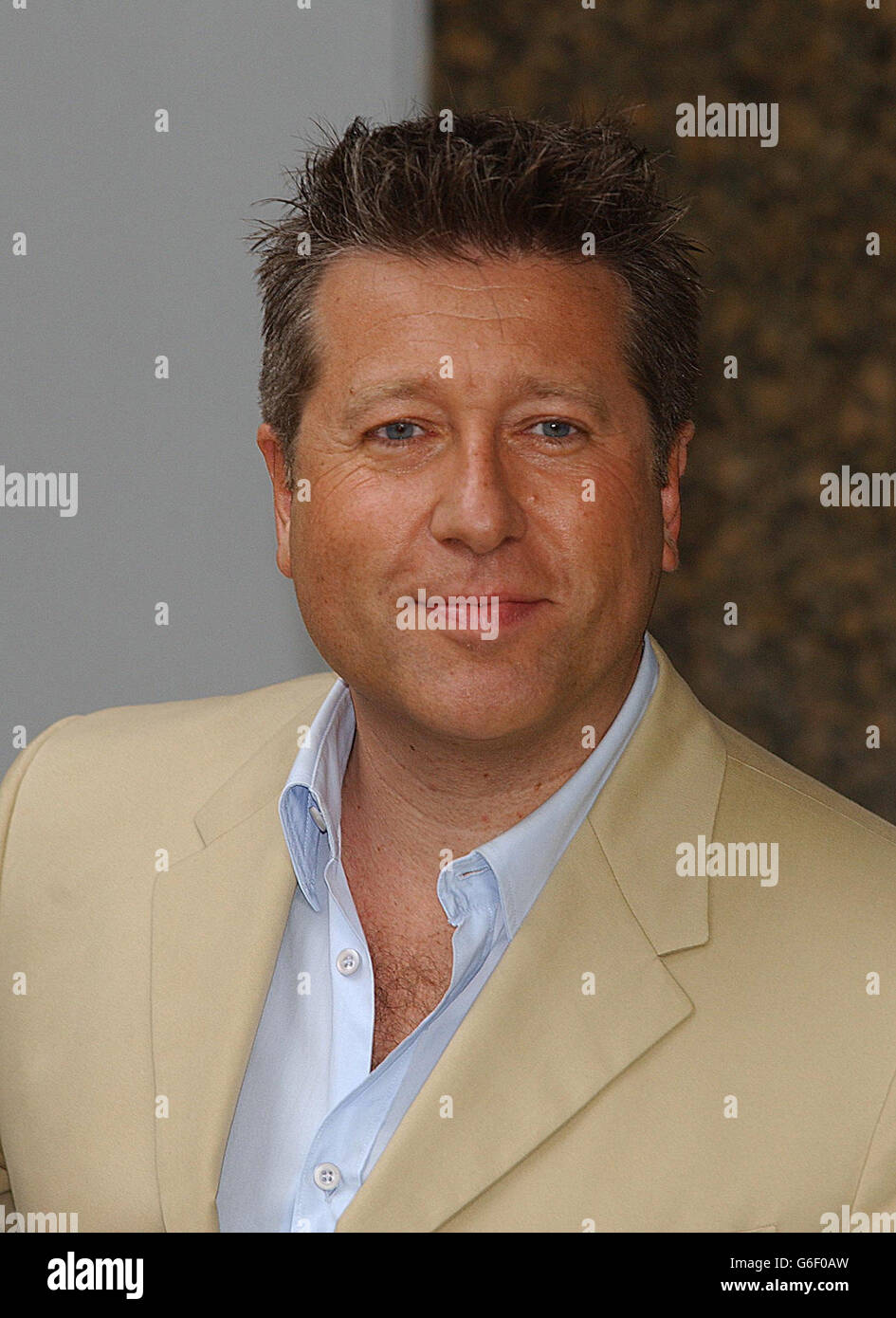 London pop idol launch hi-res stock photography and images - Alamy