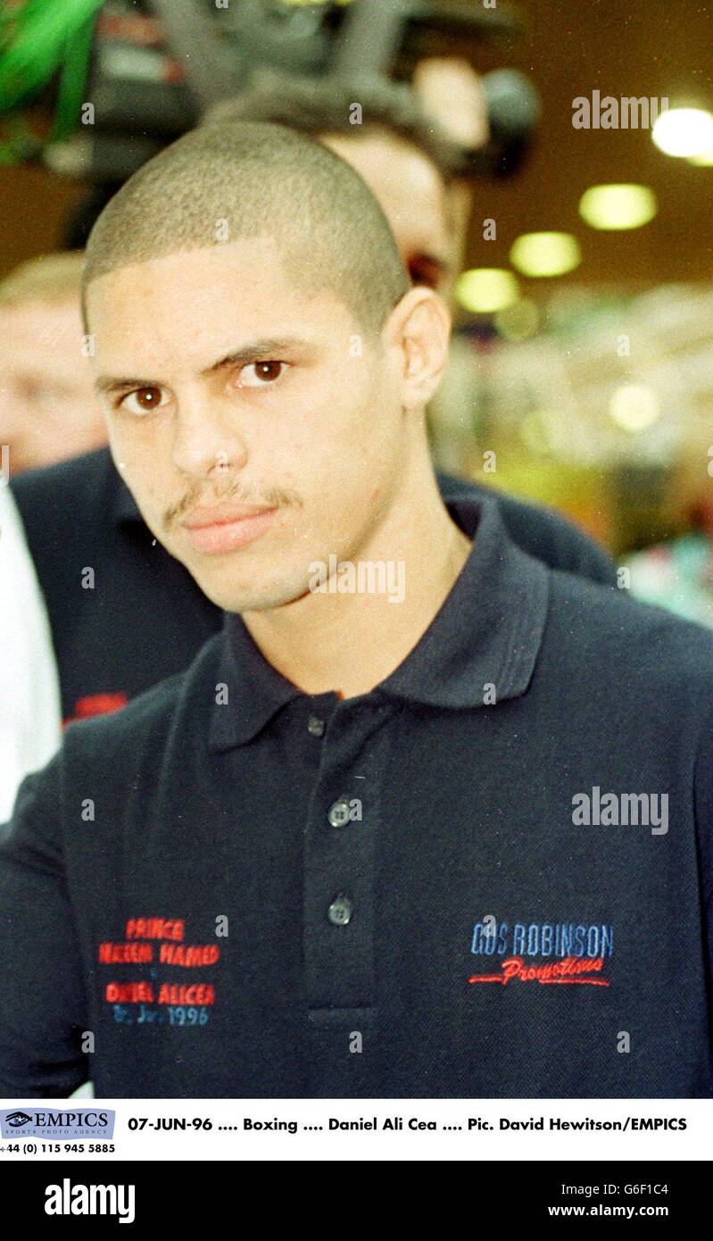 Boxing daniel ali cea hi-res stock photography and images - Alamy