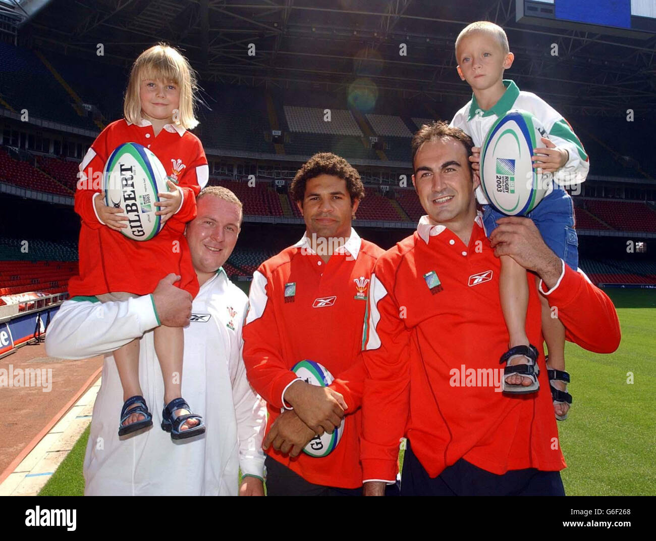 Sport rugby union chris wyatt hi-res stock photography and images - Alamy