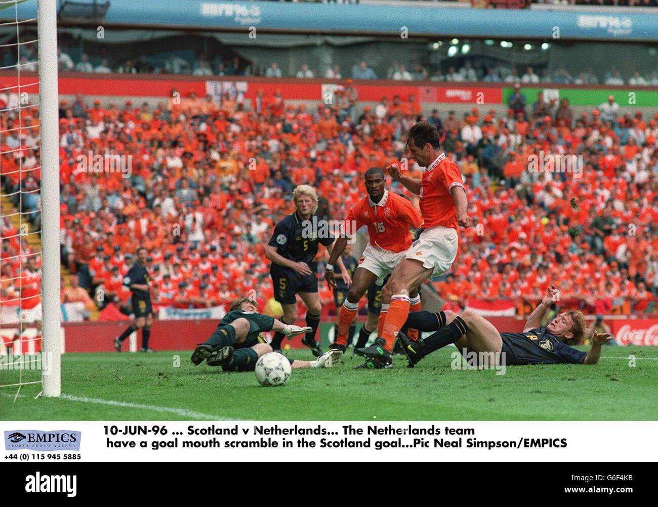SOCCER - Euro 96 - Scotland v Netherlands Stock Photo - Alamy