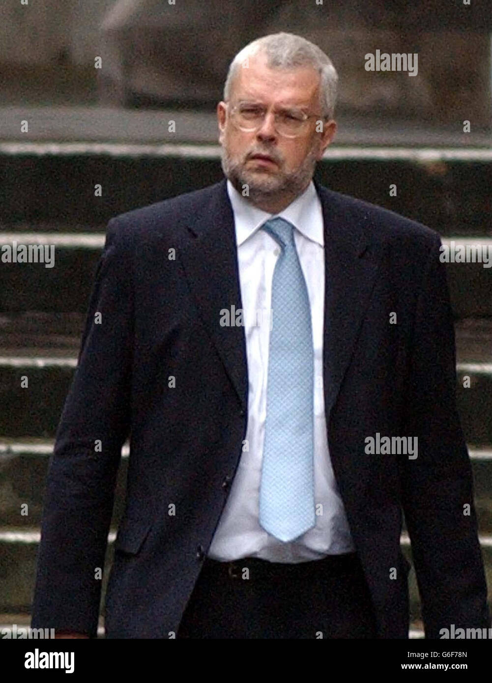 Gavyn Davies at the Hutton Inquiry Stock Photo - Alamy