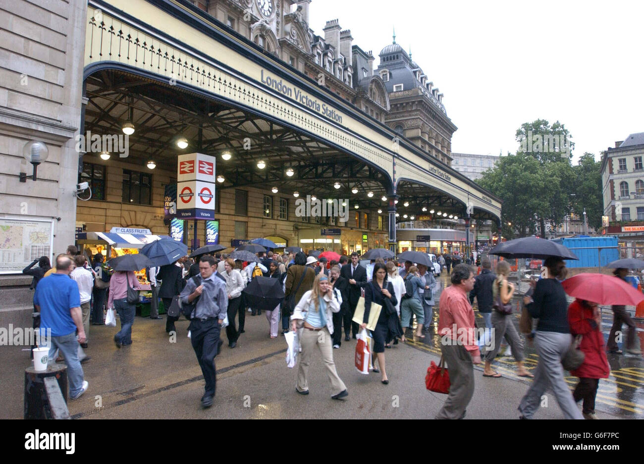 Members of the public outside London's Victoria station after a power ...