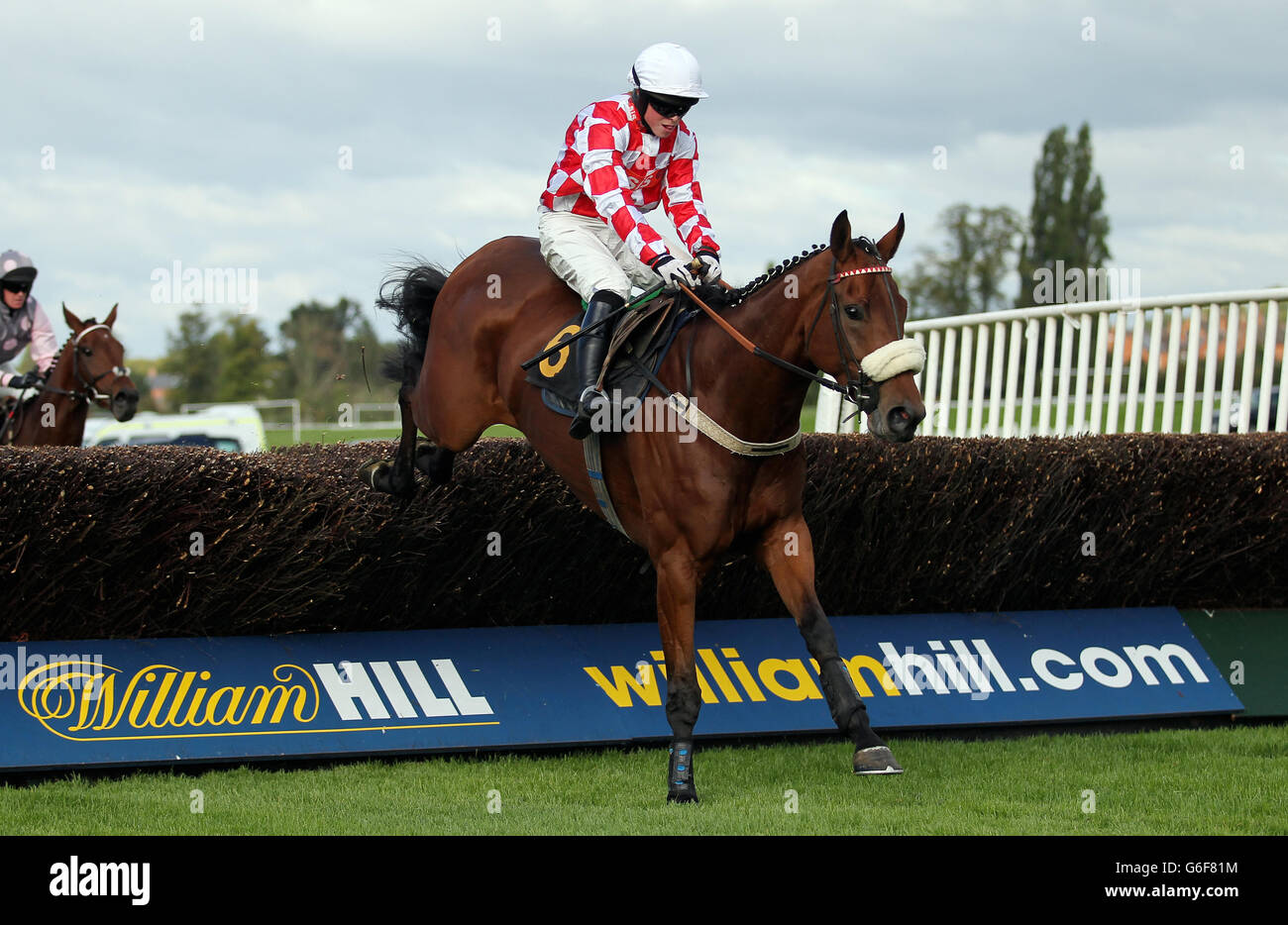 Horse Racing - Worcester Racecourse Stock Photo - Alamy