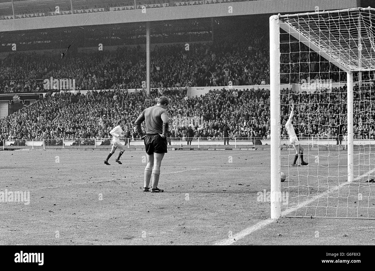 Celebrations after Jeff Astle scores in the first minutes of extra time ...