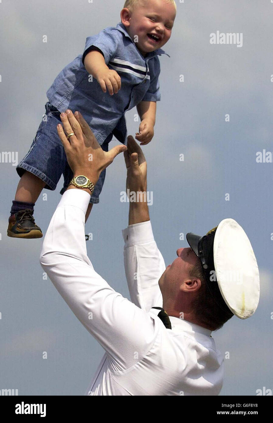 HMS Splendid returns from Gulf Stock Photo - Alamy